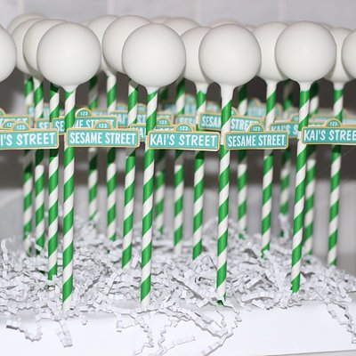 Classic Cake Pops on Bakesy